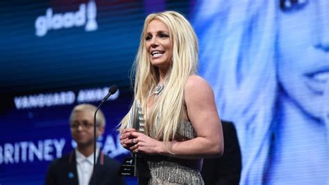 Britney Spears Reached Breaking Point Over Exs Memoir — Source
