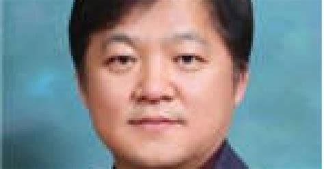 Gist 교수팀 저비용 용액공정 자가정류 저항변화메모리 개발