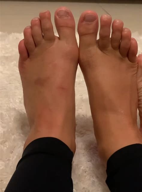 Paige Vanzants Feet
