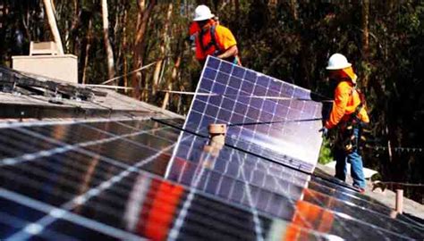 Como Proceder Para Limpar Os Paineis Solares Fotovoltaicos E Aumentar A