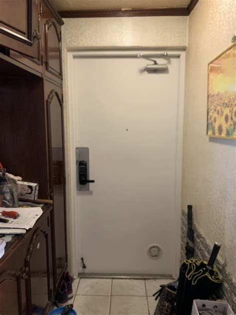 아파트 현관문내측 시공 필름 시공사례 필르미