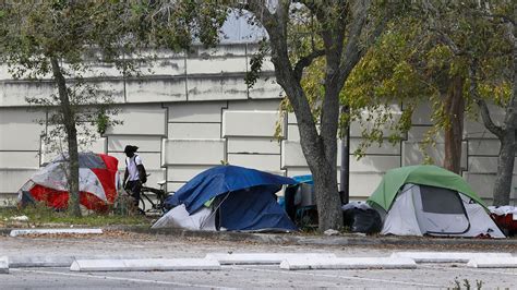 Florida Set To Ban Homeless From Sleeping On Public Property Nbc 6