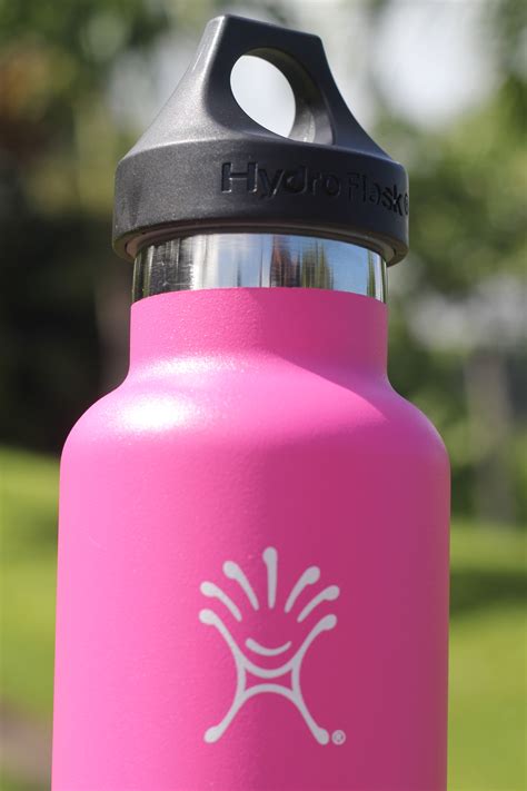 Hydro Flask Keeps Cold Drinks Cold And Hot Drinks Hot Livin The
