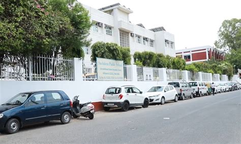 Sachdeva Public School Sps Pitampura Photos