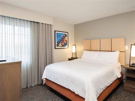 Hotel With Kitchen Near Disneyland Candlewood Suites Anaheim Resort