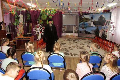 ВСТРЕЧА С БАТЮШКОЙ В ДЕТСКОМ САДУ Сегодня в детском саду состоялась познавательная и интересная