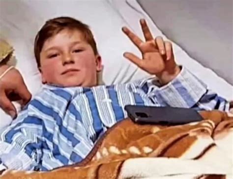 Динарац On Twitter Сузе су ми пошле ️ Већ си српски јунак а тако мали Још увијек мајке