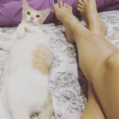 Nazia Hussains Feet