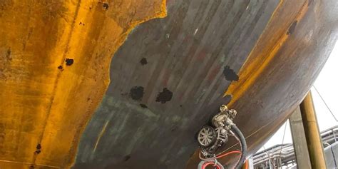 Robotic Surface Treatment Of Industrial Tanks Beerenberg