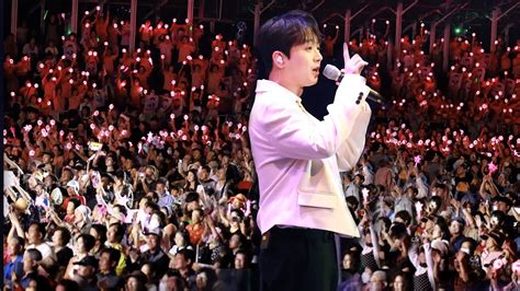 이찬원 무주군민들과 팬덤의 하나된 뜨거운 공연 반응 함성소리 잘 들리는 현장감 있는 영상 사나이청춘 미운사내