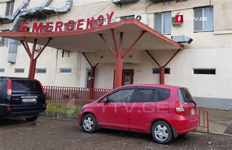 რუსთავის მე 5 საჯარო სკოლის მასწავლებელი მე 6 კლასელ მოსწავლეს ფიზიკურ