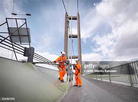 Bridge Inspection Engineer Stock Fotos Und Bilder Getty Images