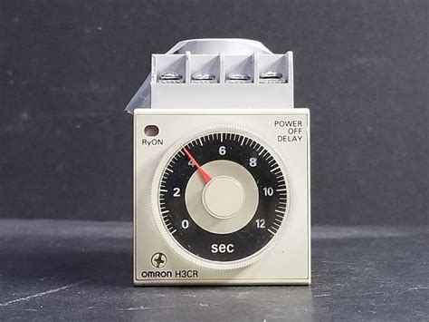 Omron Plc Twin Timer H3cr F8 100 240v 12s 300h Time Relay Plc