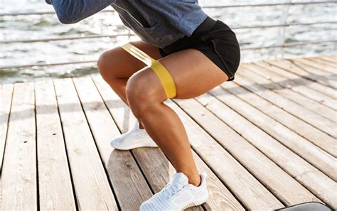 How Many Squats Should I Do A Day