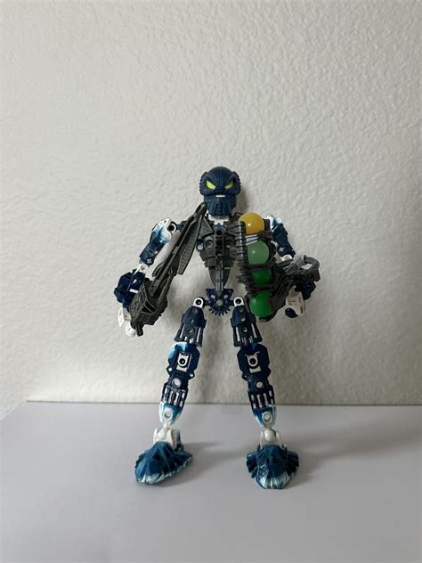Lego Bionicle Inika