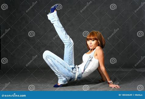 Bella Ragazza Giapponese Immagine Stock Immagine Di Naughty 18044649