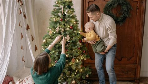 When Should You Put Up Your Christmas Tree Funky Pigeon Blog