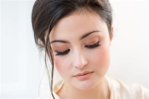Naked Bridal Beauty Peony Lim