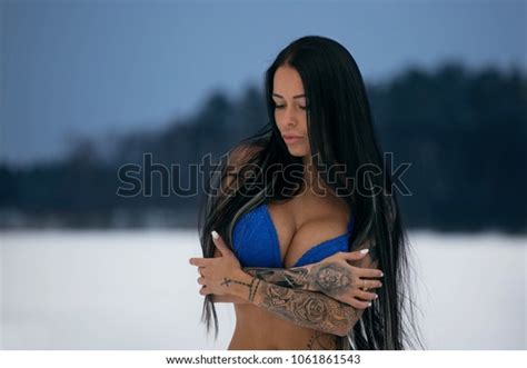 Naked Girls In Snow Stock Photos Images Photography Shutterstock
