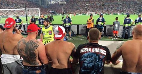 Kolejni Członkowie „wisła Sharks” Staną Przed Sądem 13 Osób Oskarżonych O Przestępstwa