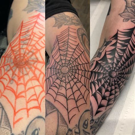 Cover Spider Tattoos Ryan S Spider Tattoo On The Hand 😊🕷