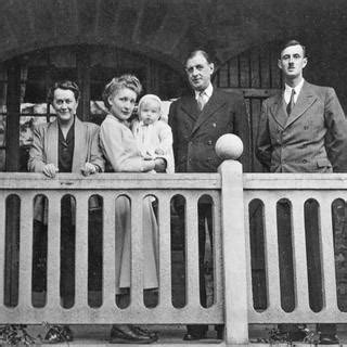 Dans La Famille De Gaulle Succession Et Trahisons
