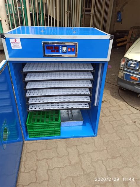 1056 Capacity Digital Automatic Egg Incubator With Temperature Humidity Count Down And Turning