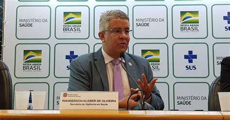 Após Confirmação De Transmissão Sustentada De Coronavírus No Brasil