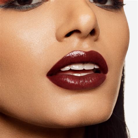 Byredo 바이레도 [단종] 리퀴드 립스틱 바이닐 몰라시스 S I Village 에스아이빌리지