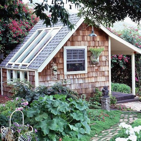15 Potting And Greenhouse Sheds To Inspire Your Green Thumb