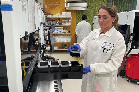 New Genomics Lab Offers Expanded Testing Disease Monitoring Kaiser Permanente Look Insidekp