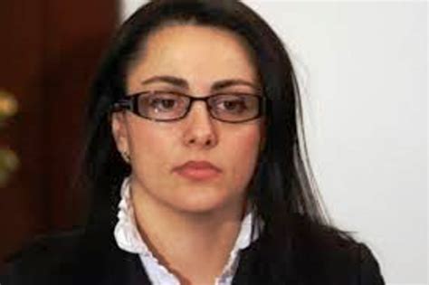 Никой не се изправя срещу Деница Вълкова кушия с един кон за шефското място на Бургаския