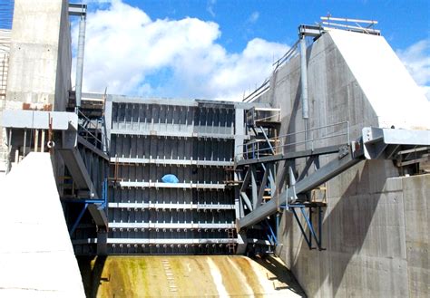 Radial Gates Arcom South