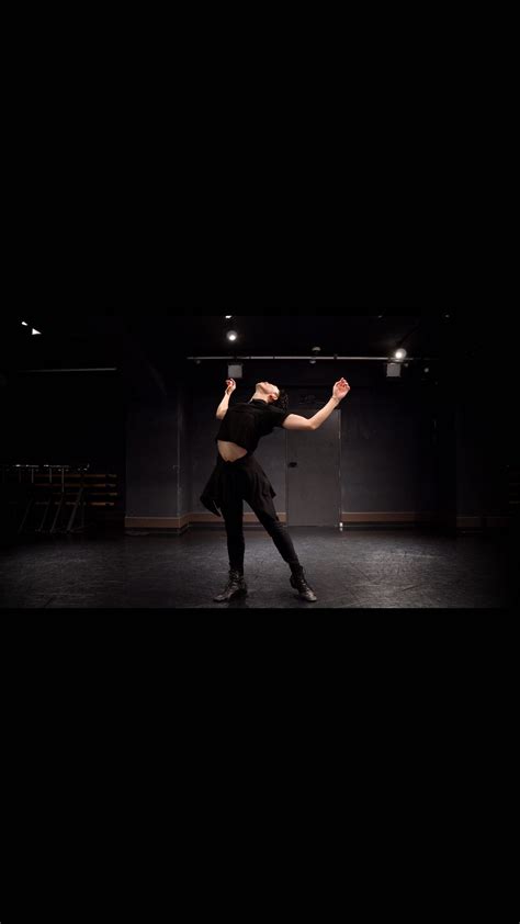 𝐍𝐚𝐨𝐲𝐚 𝐌𝐚𝐭𝐬𝐮𝐝𝐞 松出直也 𝐔 ︎ Danceworks Jpn 🎵 Mllnnmprd 🎥 Oso17