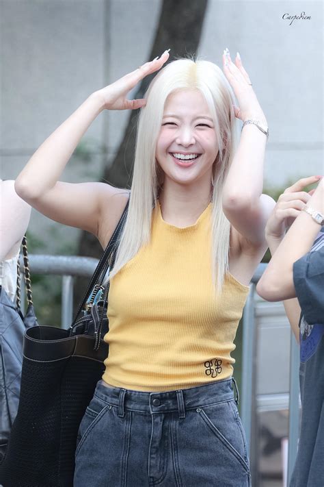Itzy Lia R Kpoparmpit