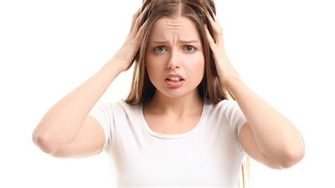 Woman Refuses To Wear Wig To Her Sisters Wedding Aita Someecards