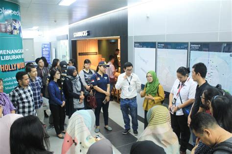 Dki Jakarta Showcases Public Transport Climate Village To Other Idn Cities And Regencies