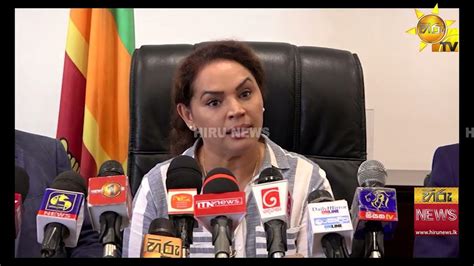 මේ රට ජෝක් එකක් බවට පත් වෙලා ජාතික කොඩි බිම දාගෙන නිදා ගන්නවා