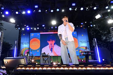 Jung Kook Of Bts Performs His 1st Official Global Solo Debut Single Seven Good Morning America