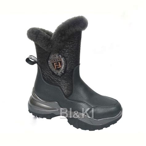 Жіночі зимові чоботи — ціна 1000 грн у каталозі Чоботи Купити жіночі речі за доступною ціною на