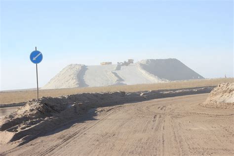 УИХ ын гишүүний дархан эрхээр далайлгаж улсын дархан хилд халдахаа