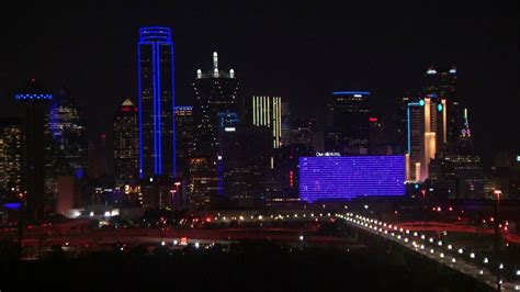 Dallas Skyline Lights Up Blue For Dallas Officer Nbc 5 Dallas Fort Worth