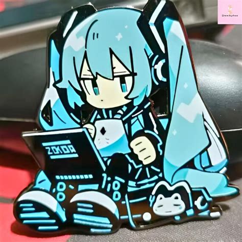Hatsune Miku Pin Gem