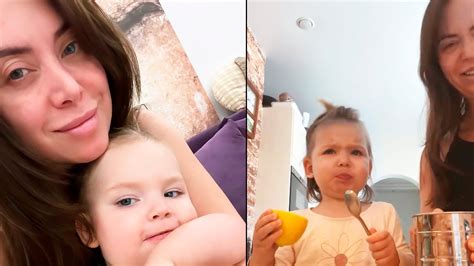 Наталья Фриске с дочкой Луной готовят блины на масленицу Луняша заболела Youtube