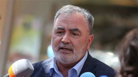 Доц Ангел Кунчев Грипът намалява настъпват варицела и скарлатина