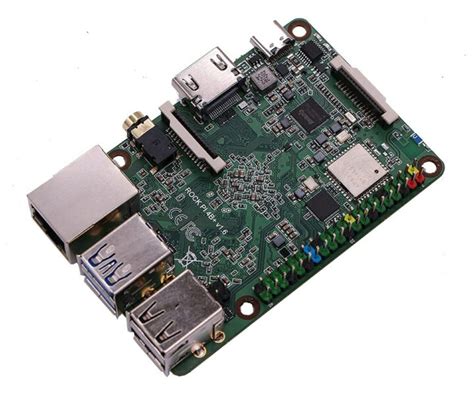 Rock Pi 4 Plus SBC ใชโปรเซสเซอร Rockchip OP1 แฟลช eMMC พรอมระบบปฏบตการ Twister OS Armbian