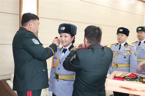 Цэргийн цол олголоо