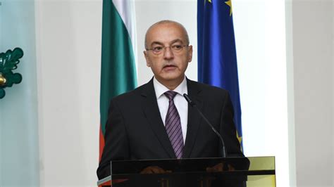 Премиерът Донев призова Да не използваме Шенген за политическа слава Новини бг