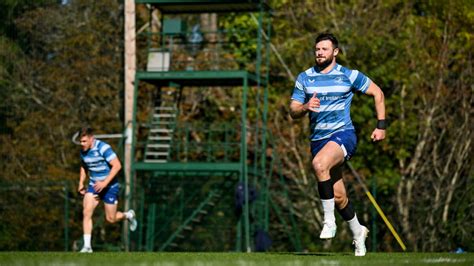 Leinster Rugby Robbie Henshaw Available For Selection As Leo Cullen