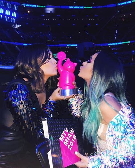 Calle Y Poché Calleypocheoficial • Fotos Y Videos De Instagram